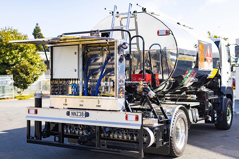 Bitumen Sprayer Fleet Company • CTEK